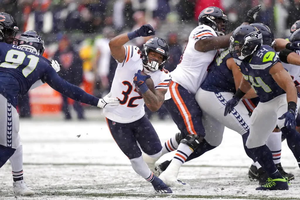 Extending David Montgomery Complicated - Bears Insider
