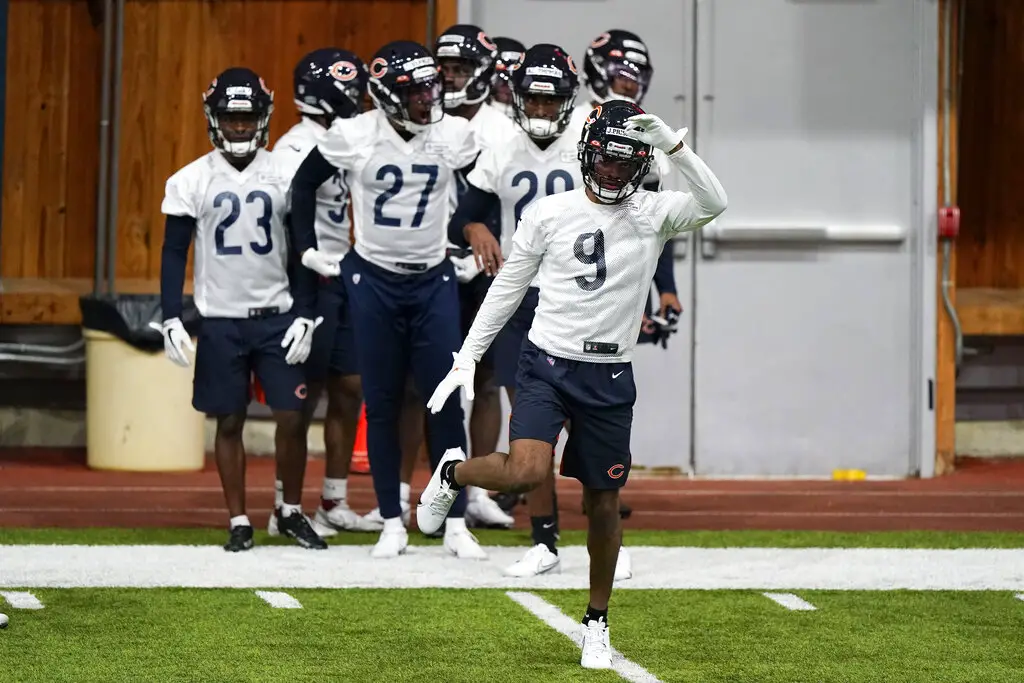 Rookies Opening Eyes at Halas Hall - Bears Insider