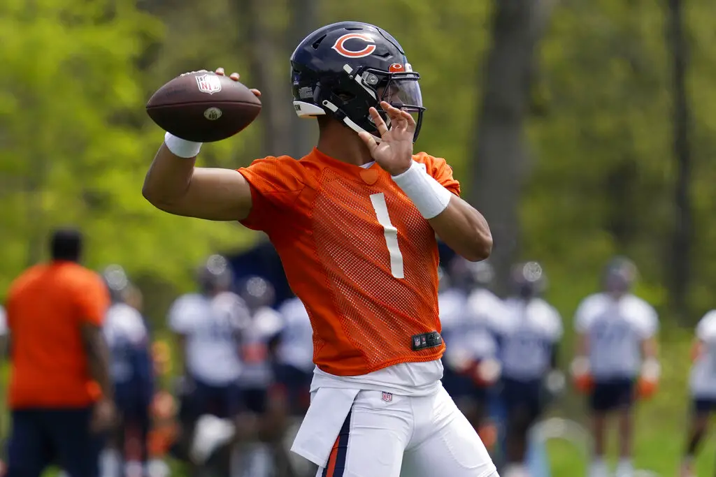 Getsy-Fields Chemistry Growing With Each Practice - Bears Insider