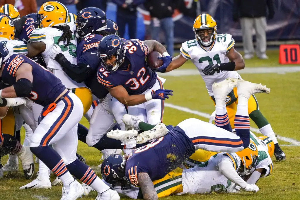 Watch: David Montgomery Gives Bears 16-3 Lead - Bears Insider